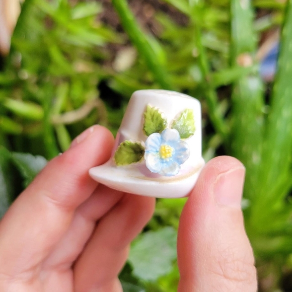 Art | Vintage Porcelain Flower Hat Bonnet Thimble | Poshmark
